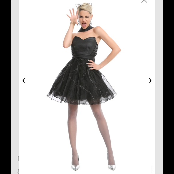 DC Comics | Dresses | Dc Comics Hot Topic Catwoman Formal Dress Limited ...